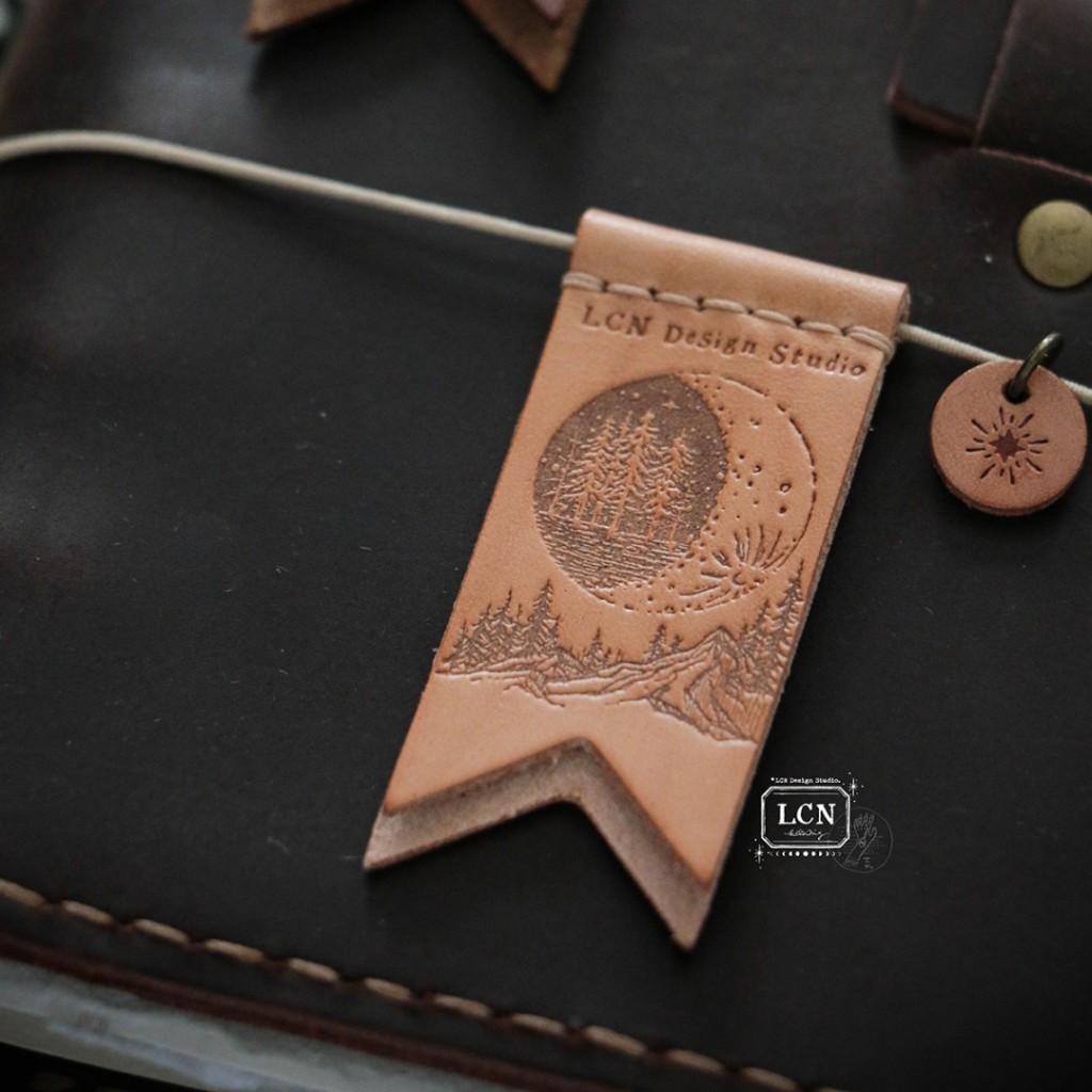 Pre-Order LCN x Ample Leather Pennant And Tag Set - Original - G00122 ...